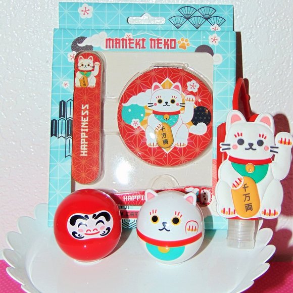 Makeup | Super Cute Maneki Neko Lucky Cat Beauty Set | Poshmark
